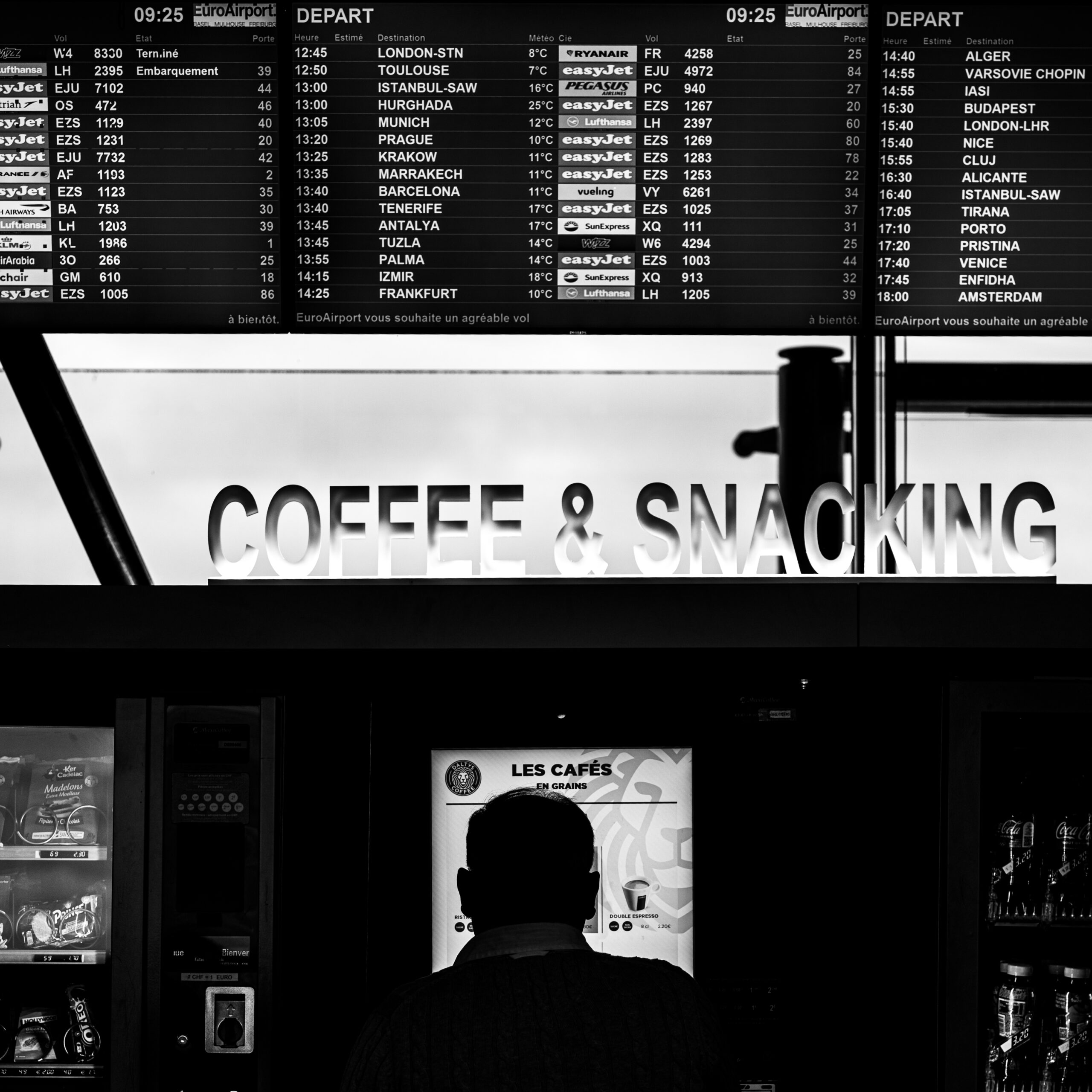 Getting a coffee before the flight (2024) - Adrian Schaub photography